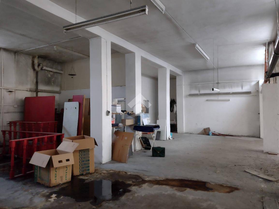 Laboratorio in Vendita