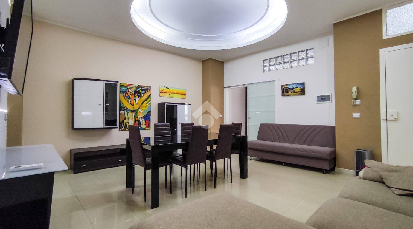 Trilocale via umberto 1° 152, Centro, Roccalumera