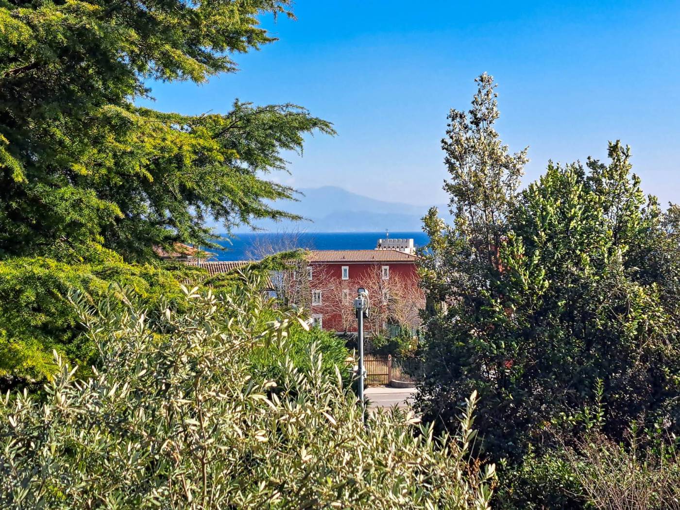 Bilocale via Marconi, Centro, Padenghe sul Garda