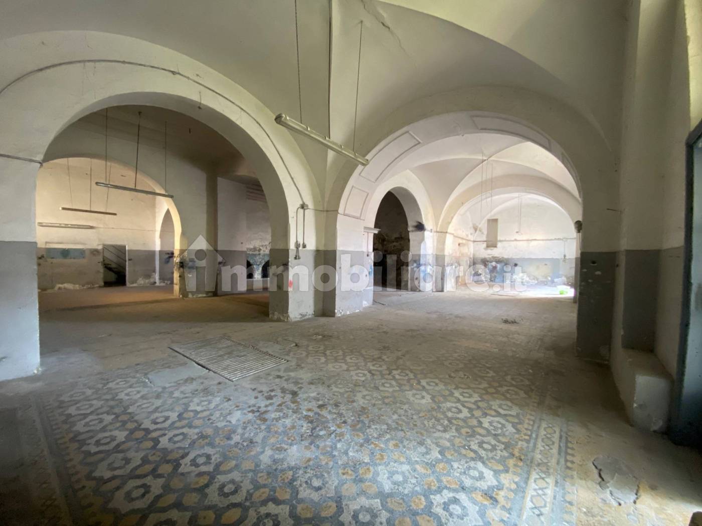 Laboratorio in Vendita