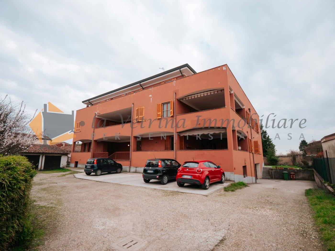 Quadrilocale via Fratelli Cairoli 18, Guinzano, Giussago