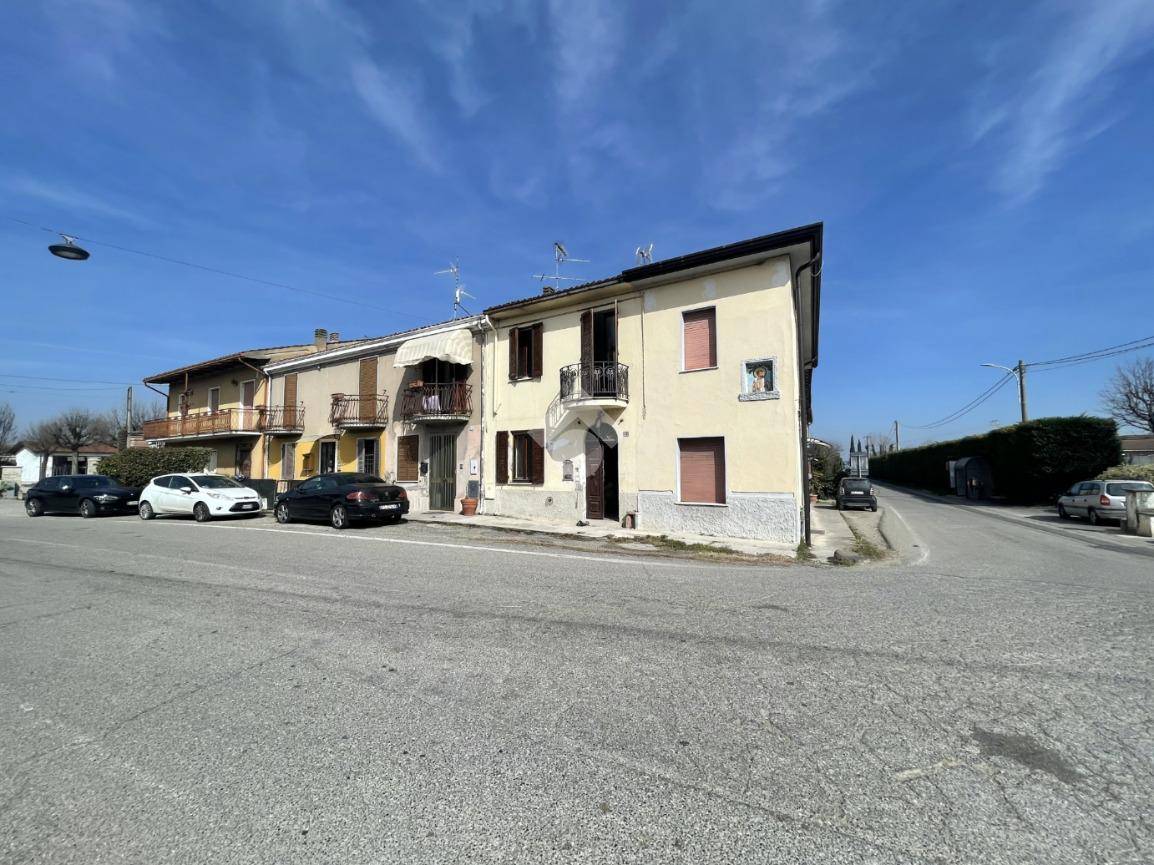 Bilocale Strada Vasto, Aquilone, Goito