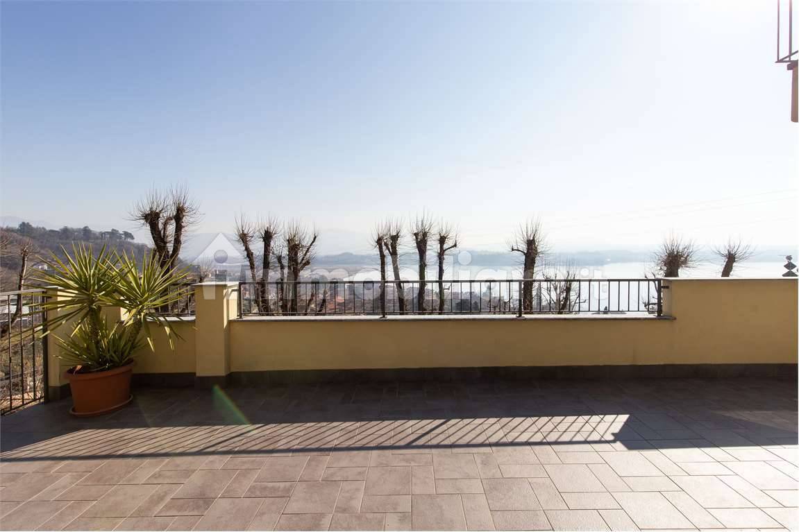 Trilocale via Trento, 24/a, Pusiano