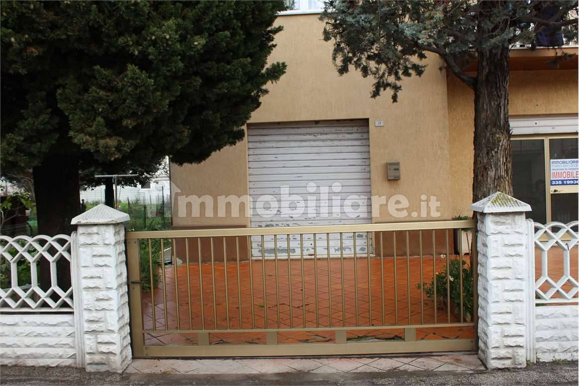 Garage - Box in Vendita