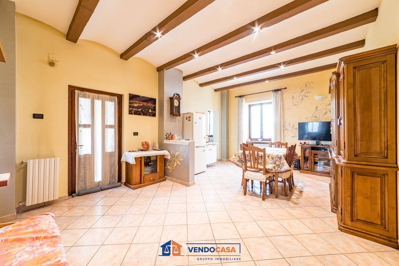 Appartamento via Stramiano 21, Centro, Racconigi