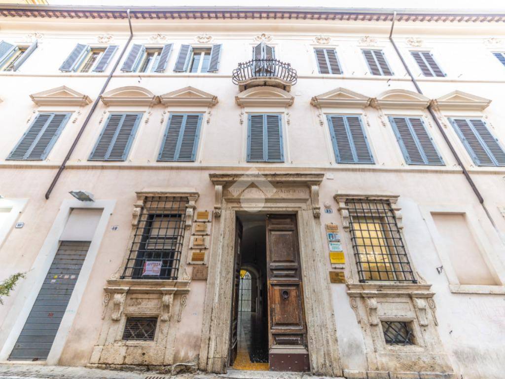 Vendita Appartamento in via trevio 38. Tivoli. Ottimo stato, secondo ...