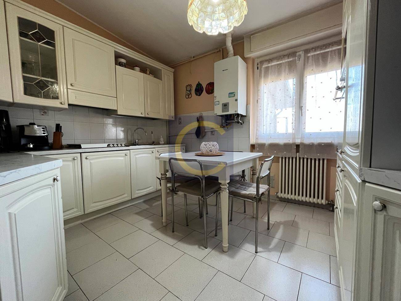 Trilocale via Piave, Centro, Appiano Gentile