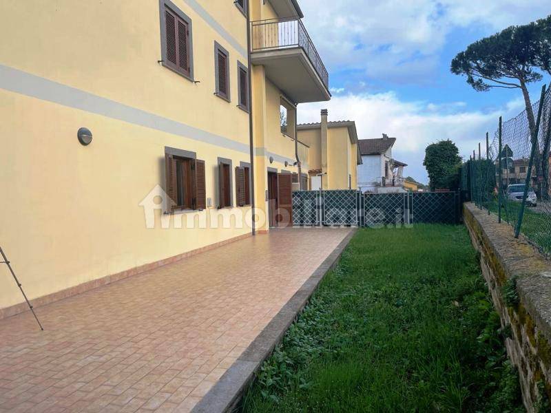 Trilocale via Gugliemo Marconi 39, Centro, Sutri