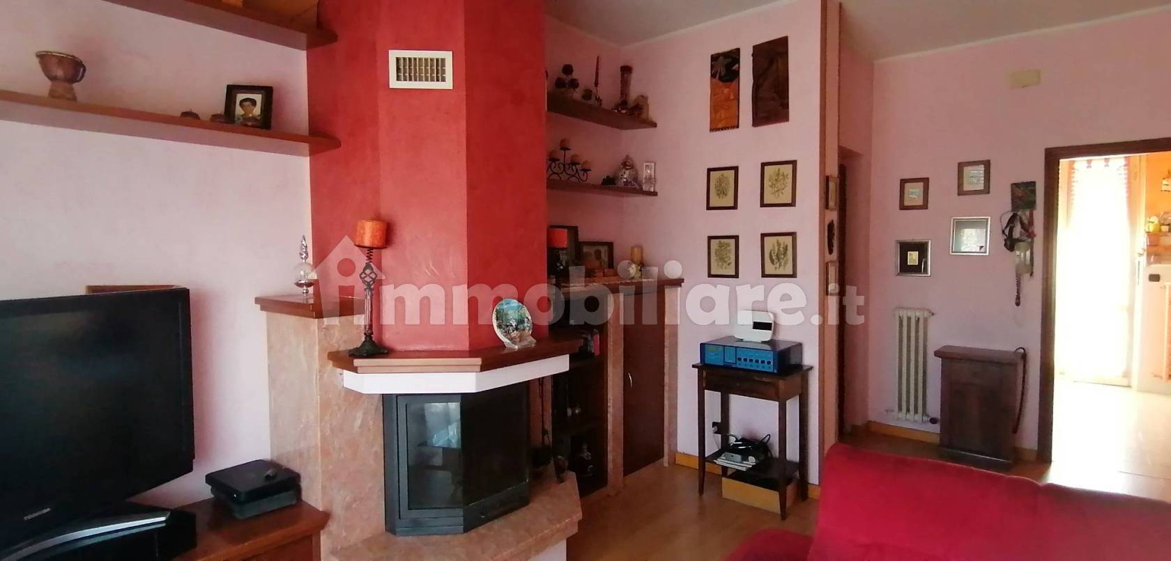 Quadrilocale buono stato, terzo piano, Centro, Trino