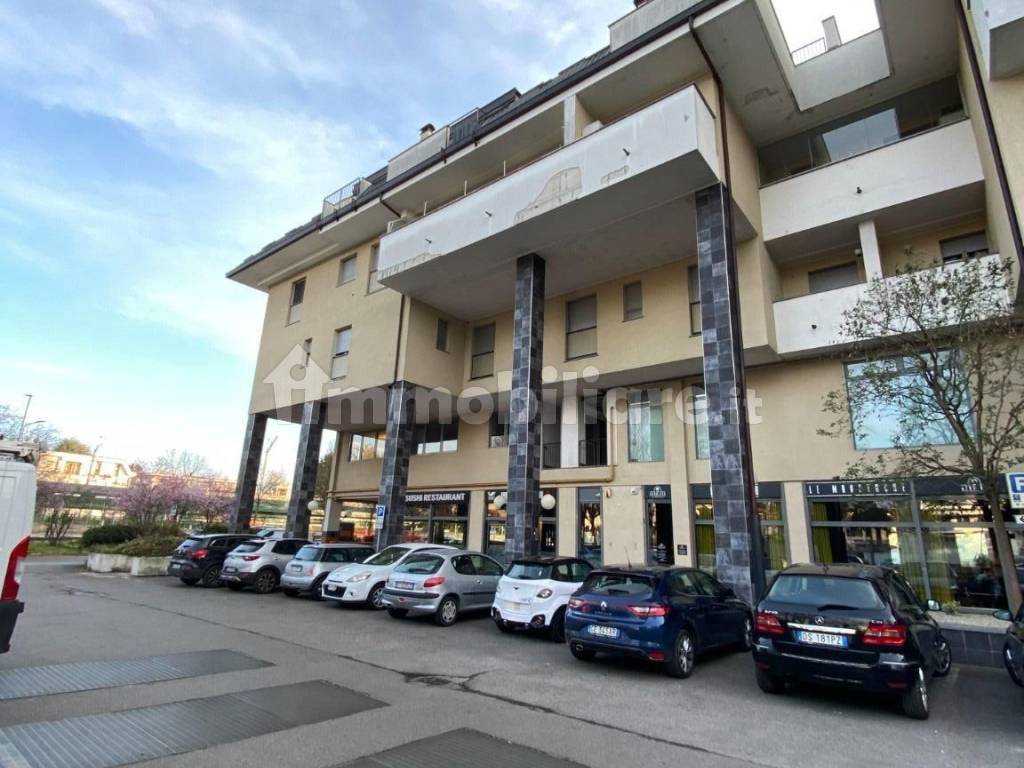 Ufficio - Studio via 20 Settembre, Mariano Comense, Rif. 101686099 - Immobiliare.it