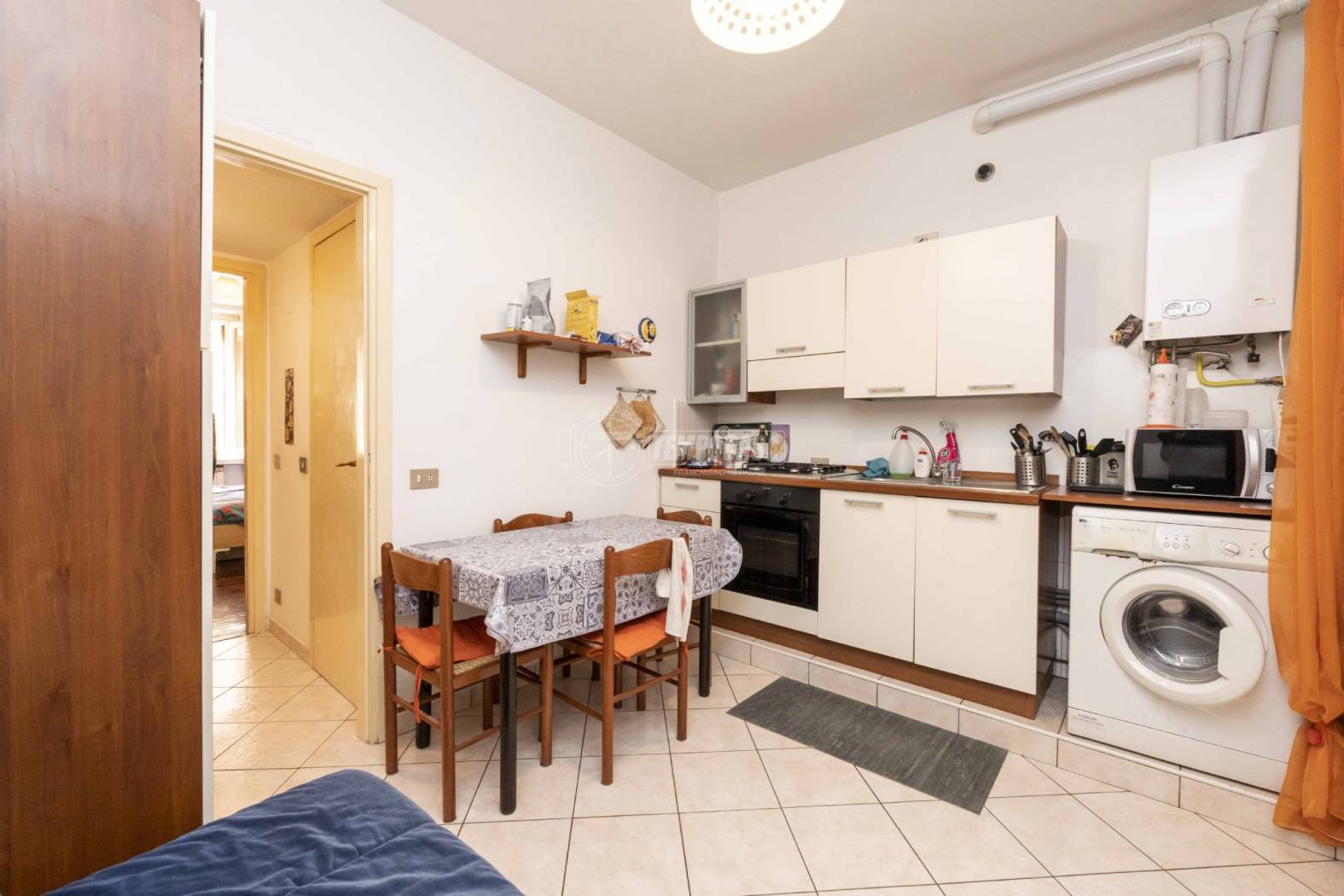 Bilocale via Panfilo Castaldi, Porta Venezia, Milano