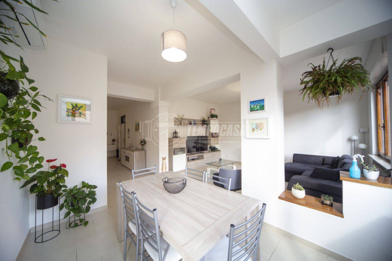 Quadrilocale piazzale Giotto 5, Semicentro - Stazione, Perugia