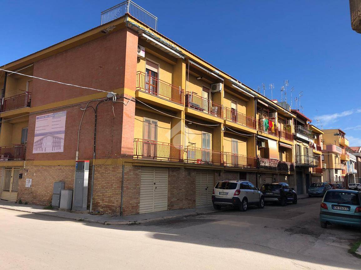 Trilocale via Corato 103, San Severo