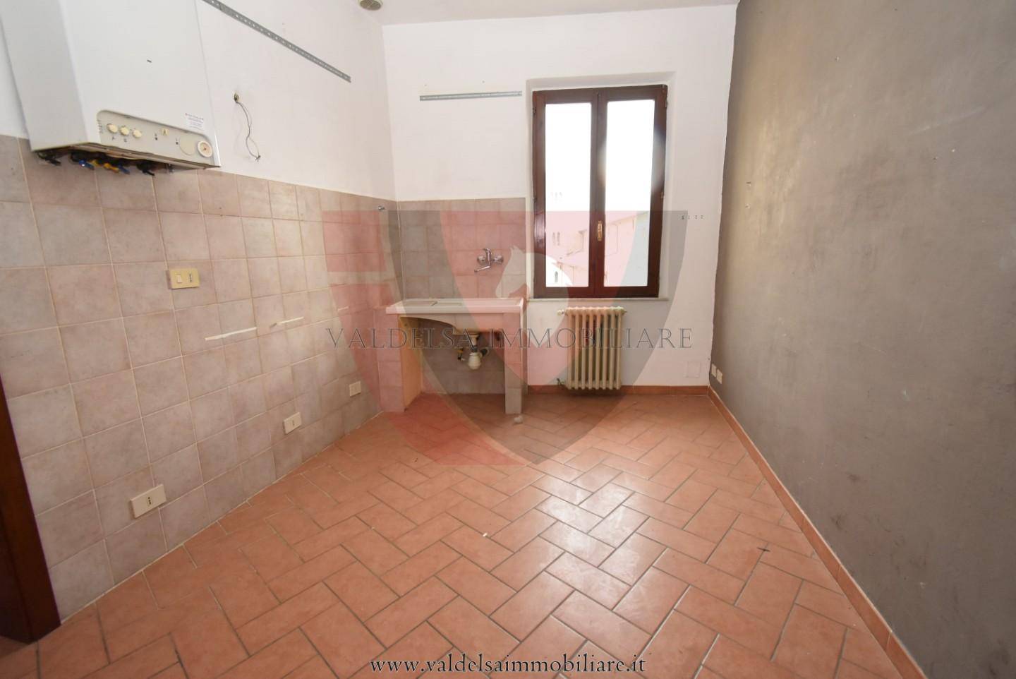 Bilocale via Pieve in Piano, Colle Bassa, Via Gramsci, Colle di Val d&#x27;Elsa