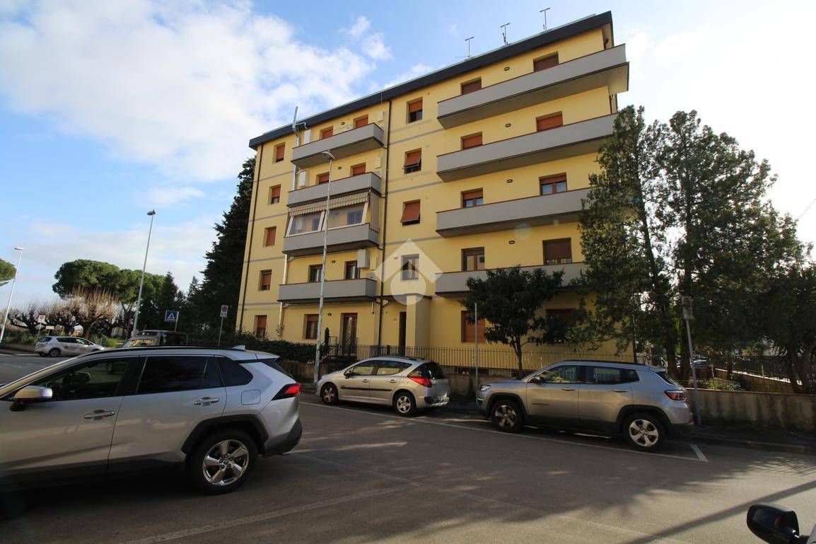 Trilocale via Iacopo da Lentini 27, Cafaggio - Grignano, Prato