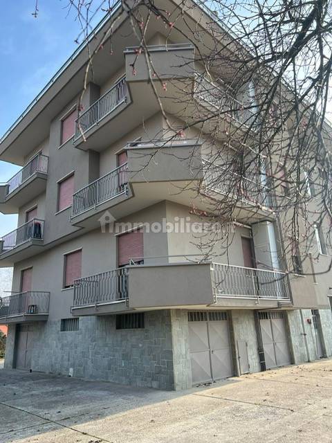 Bilocale Strada Baldichieri 46, Stazione, Tigliole