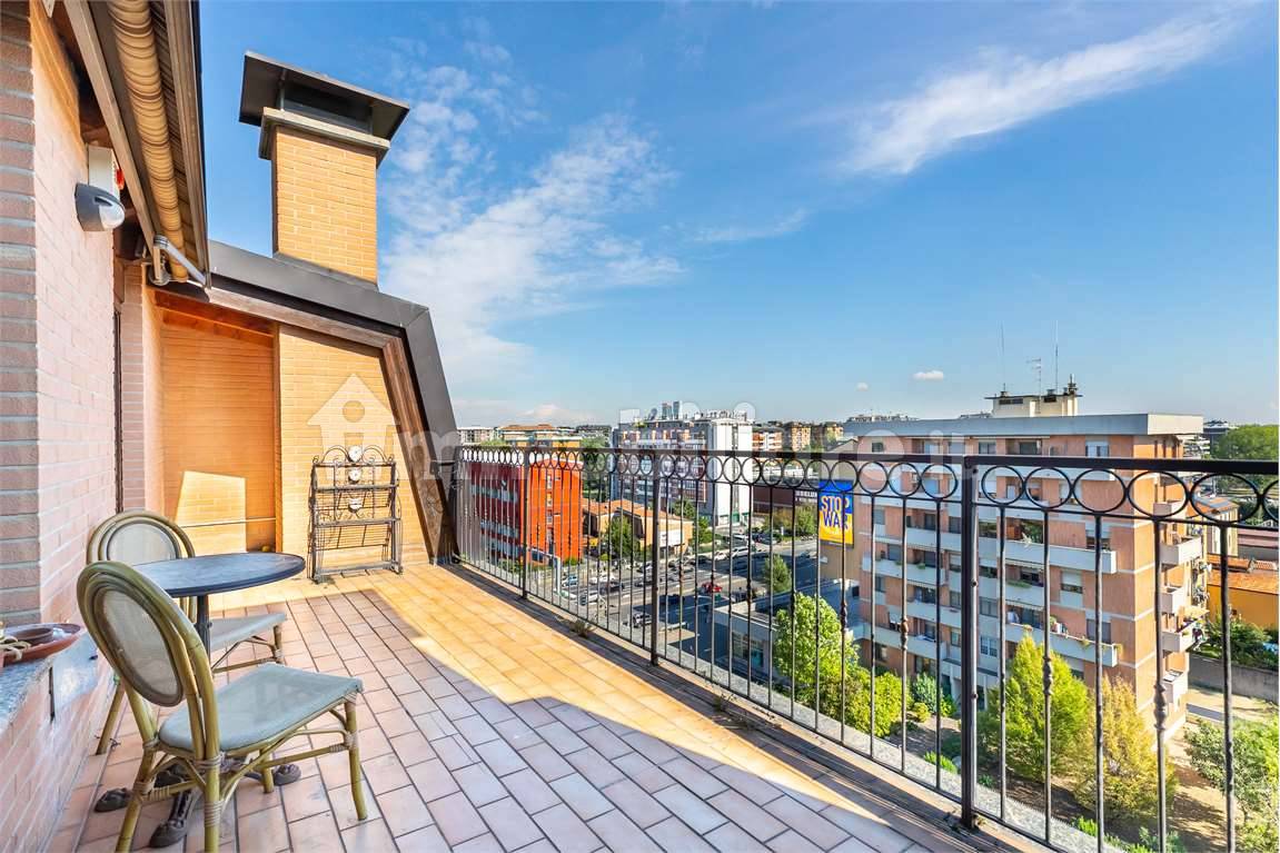 Trilocale via San Giusto, 52, San Carlo, Milano