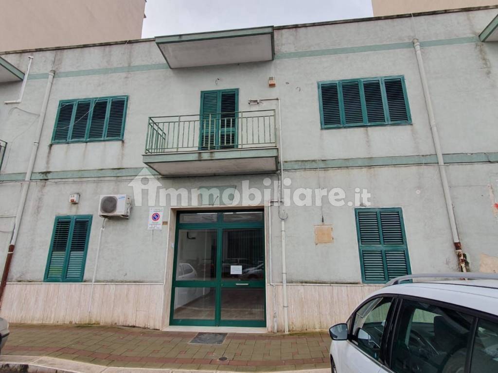 Vendita Appartamento Taranto. Bilocale in via Umbria 200. Buono stato ...