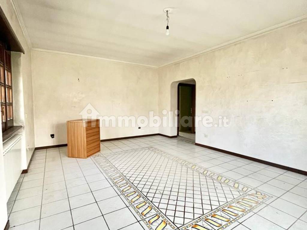 Vendita Villa bifamiliare in via Campo Minonno Roccasecca. Ottimo stato ...