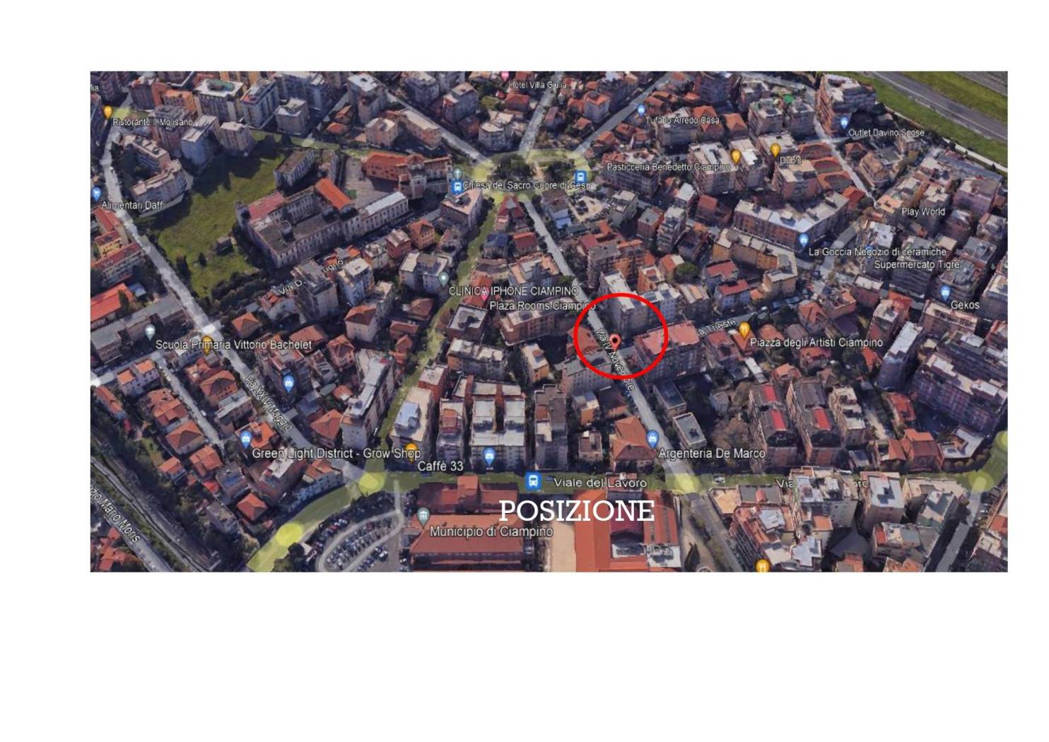 Negozio di abbigliamento in Vendita