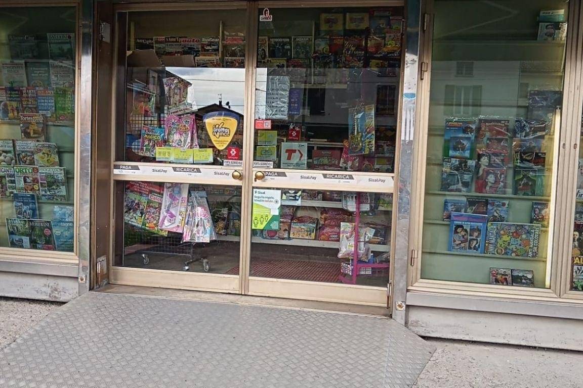Edicola in Vendita