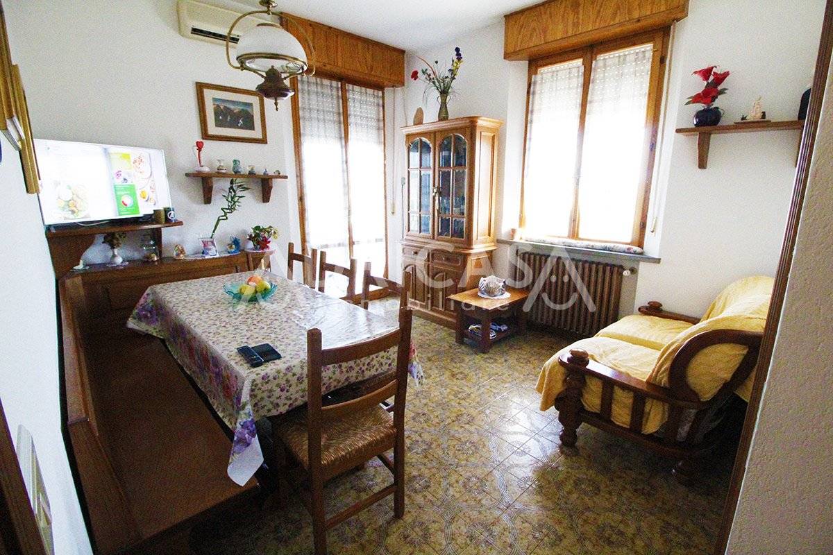 Trilocale via Bionda 17, Tribola, Borghi