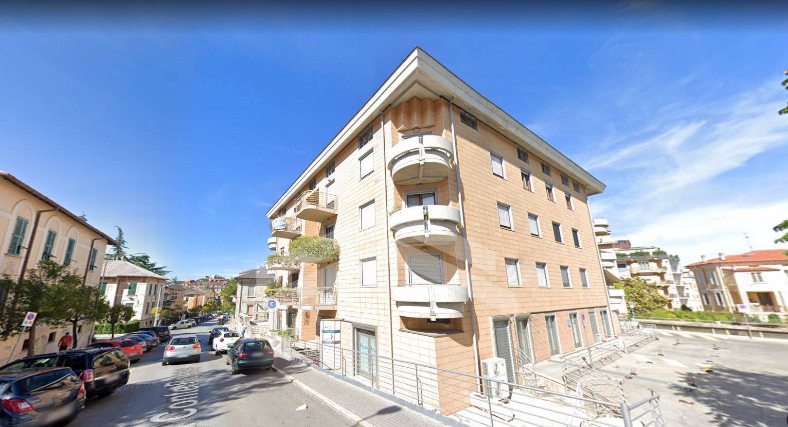 Bilocale via Conte Rosso, Semicentro, Campobasso