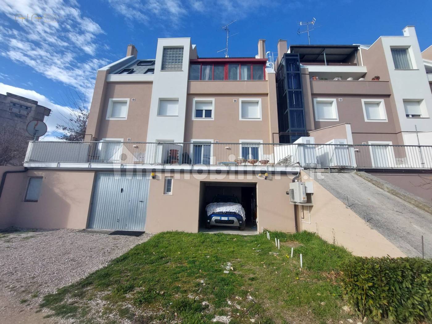 Appartamento via Zante, Centro, Ripatransone