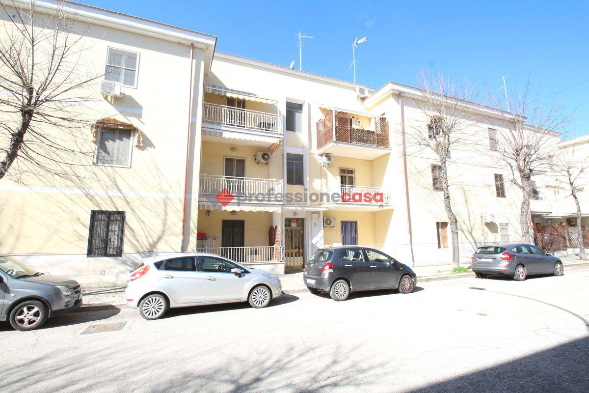 Quadrilocale via Manlio Rossi Doria, 3, Rione Martucci - Diaz, Foggia