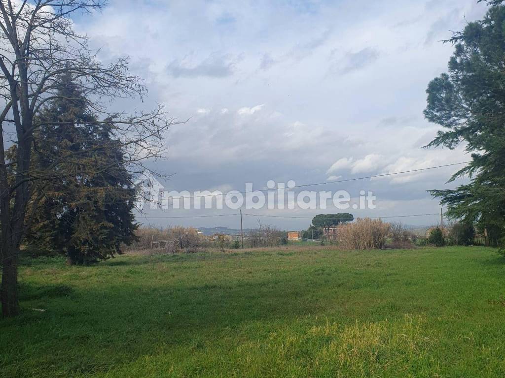 Vendita Casale in via del Rastello Perugia. Da ristrutturare, 421 m² ...