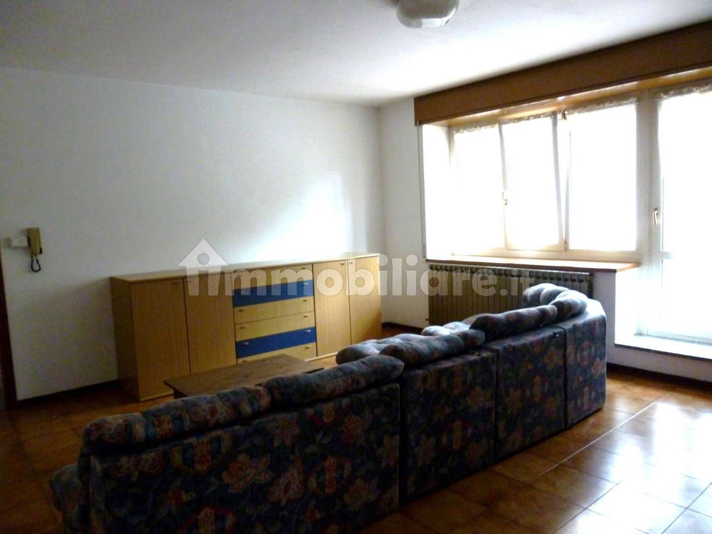 Trilocale via Nazionale Est 377, Centro, Berbenno di Valtellina