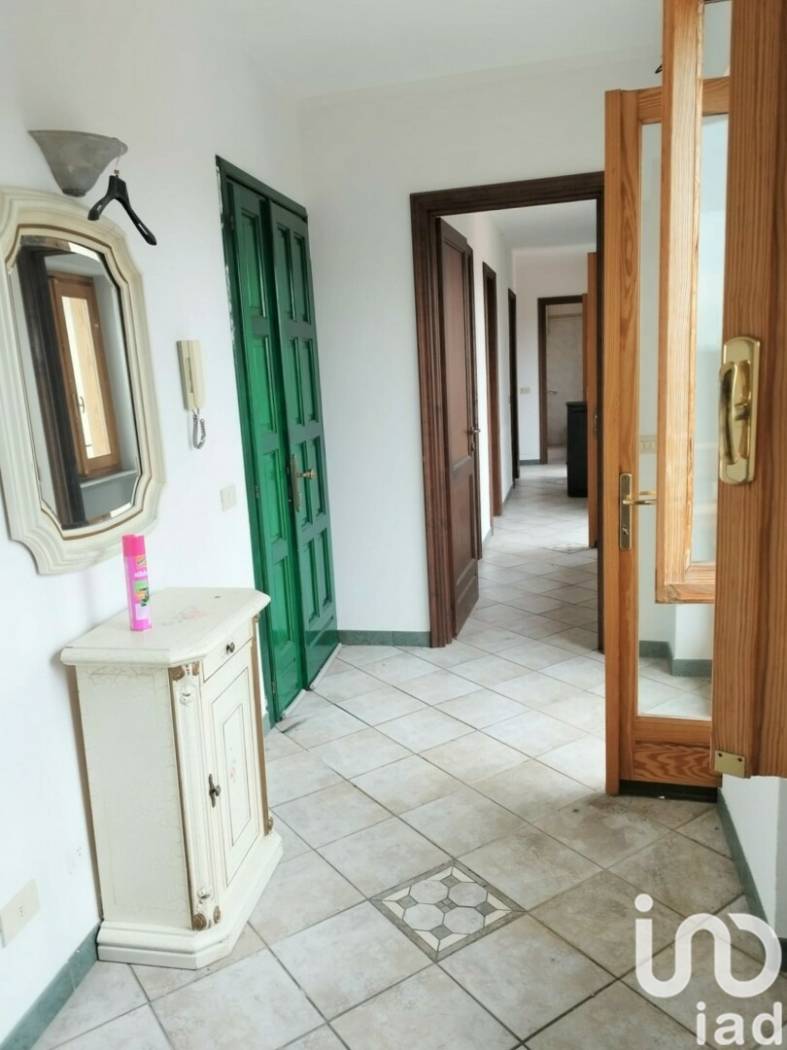 Quadrilocale frazione Franco Zina, Fontanella Ozino, Strona