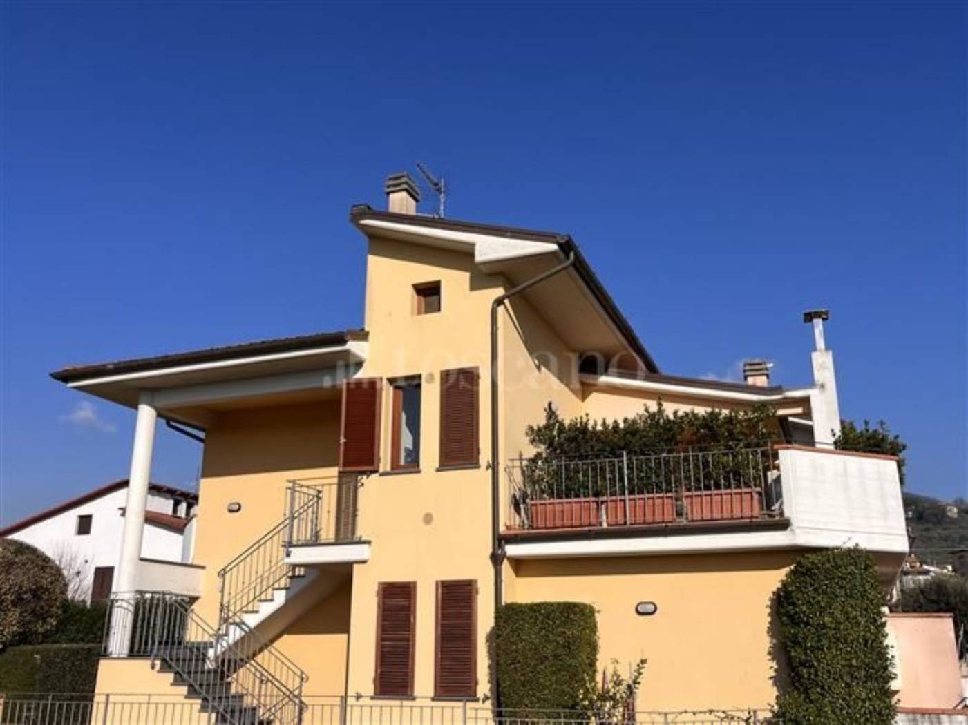 Quadrilocale via Luigi Settembrini, Centro, Montale