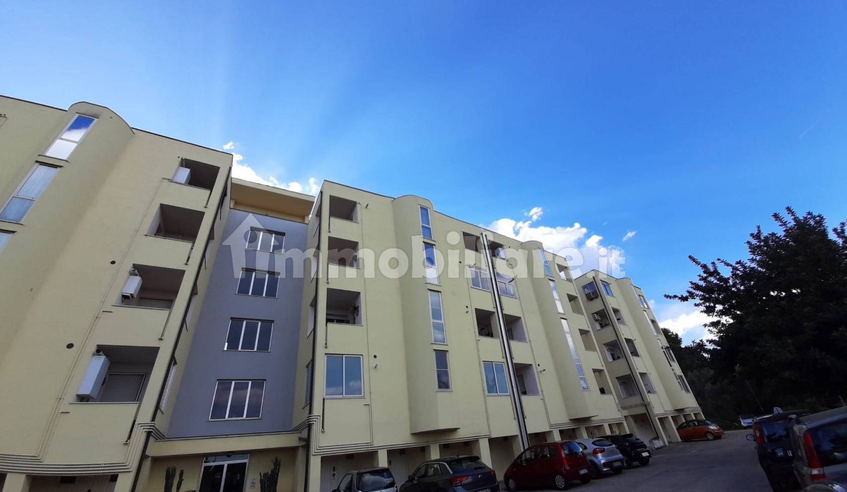 Trilocale via Lago Maggiore, San Silvestro, Pescara