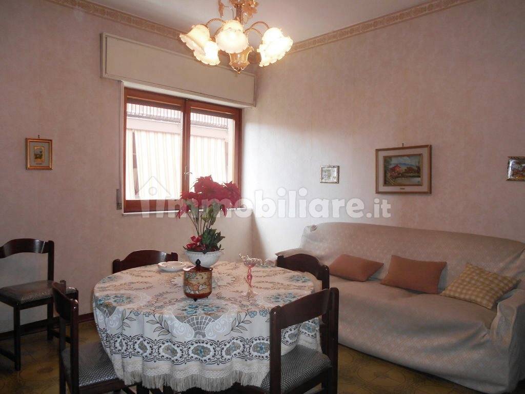 Quadrilocale via Balatelle 18, Centro, San Giovanni la Punta