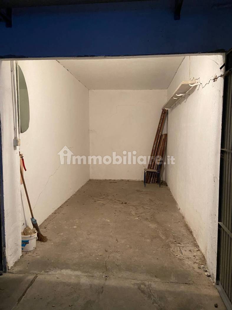 Garage - Box in Vendita