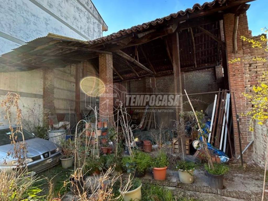 Vendita Rustico in via roma 15 Volpiano. Da ristrutturare, 38 m², rif ...