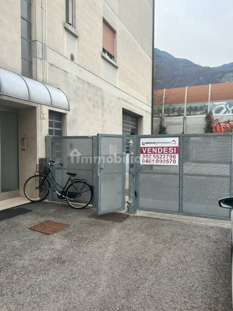 Laboratorio in Vendita