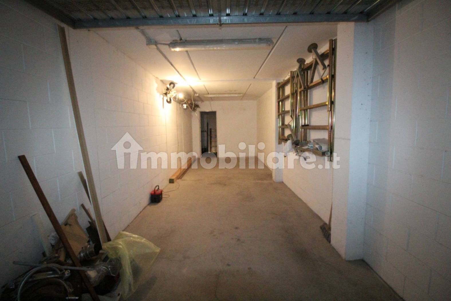 Garage - Box in Vendita