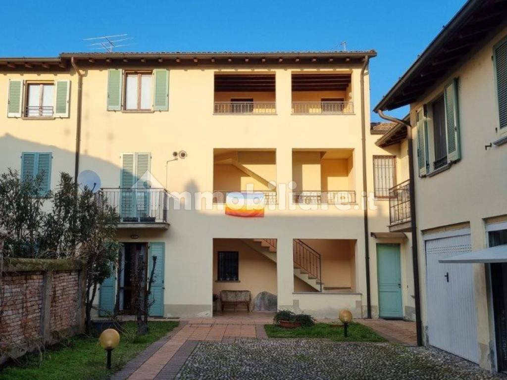 Vendita Appartamento Castelleone. Trilocale in via San Giuseppe. Ottimo ...