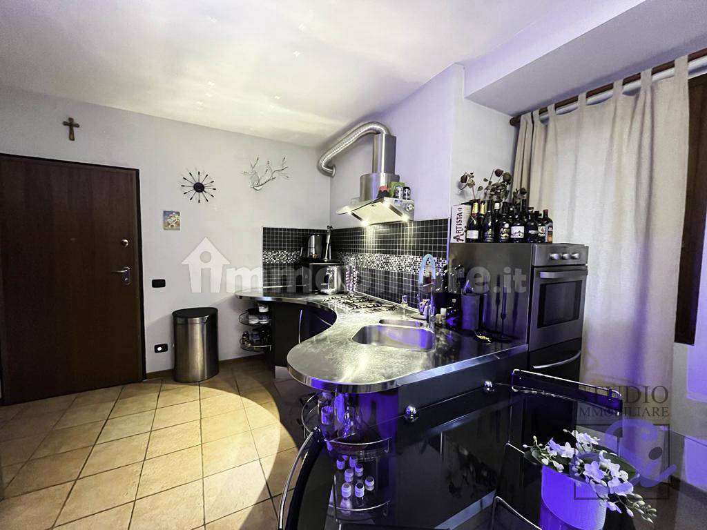 Bilocale via Siena, Centro, Agliana