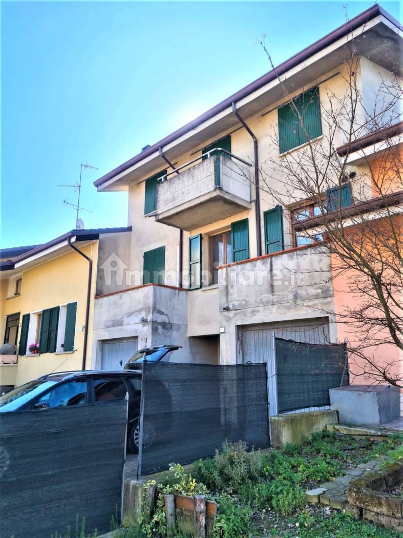 Quadrilocale via Luigi Gonzaga 4A, Centro, Guastalla