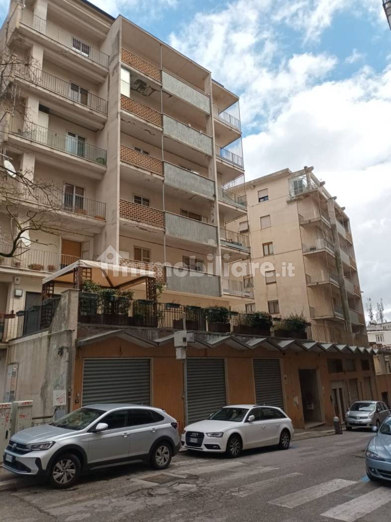 Bilocale via Vescovado 34, Centro, Potenza