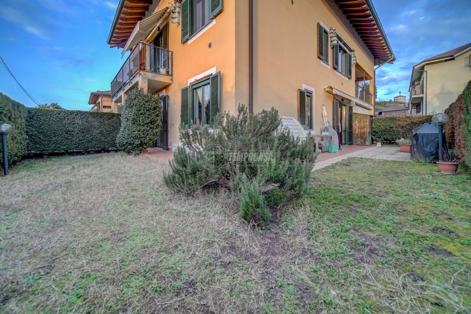 Trilocale via del Maneggio, Centro, Castelletto Sopra Ticino