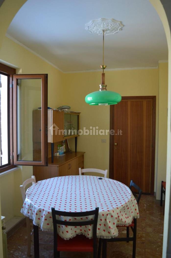 Bilocale via Serra 73, San Giacomo, Roburent