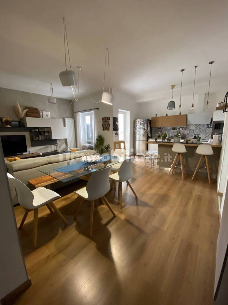 Trilocale via del Plebiscito 22, San Luigi - Archimede, Ragusa