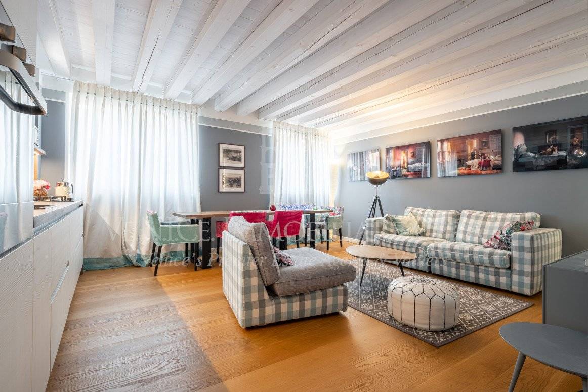 Trilocale ottimo stato, primo piano, Murano, Venezia