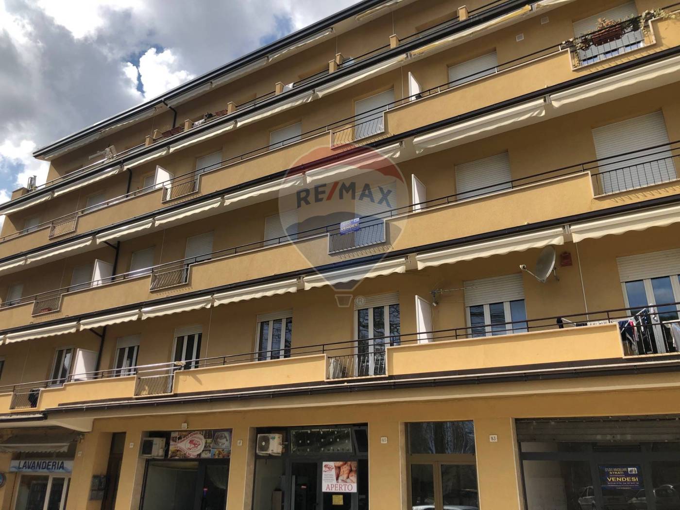 Quadrilocale via Giacomo Puccini 83, Ponte Felcino, Perugia