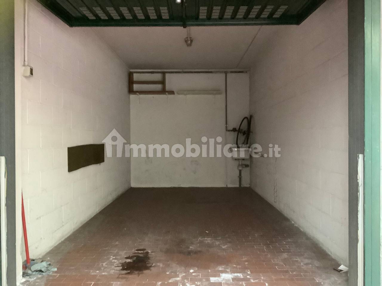 Garage - Box in Vendita