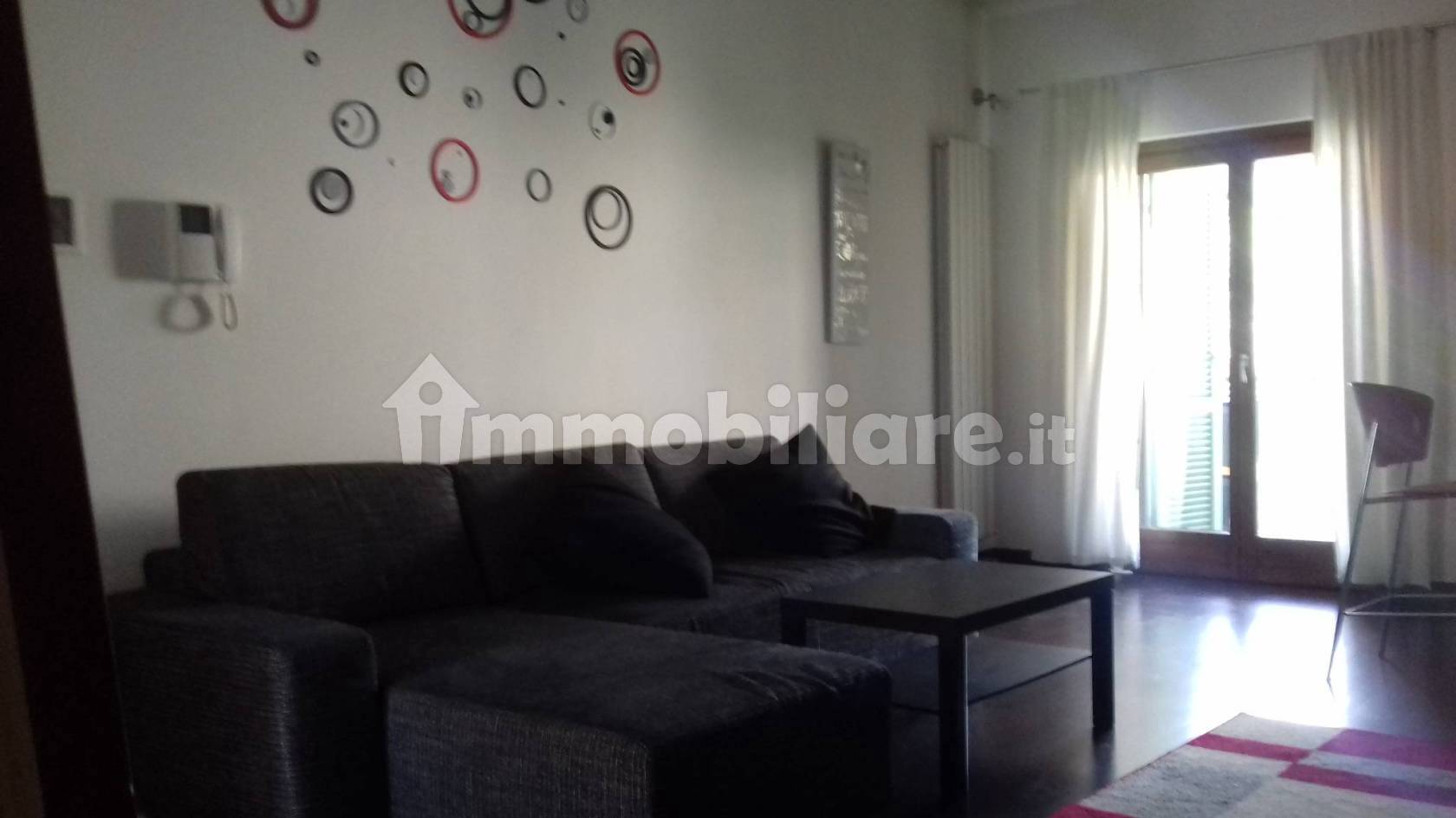 Bilocale Strada di San Martino, Centro, Terni